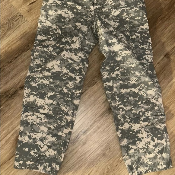 army issued military | Pants | Army Military Pants Largelong Digital ...